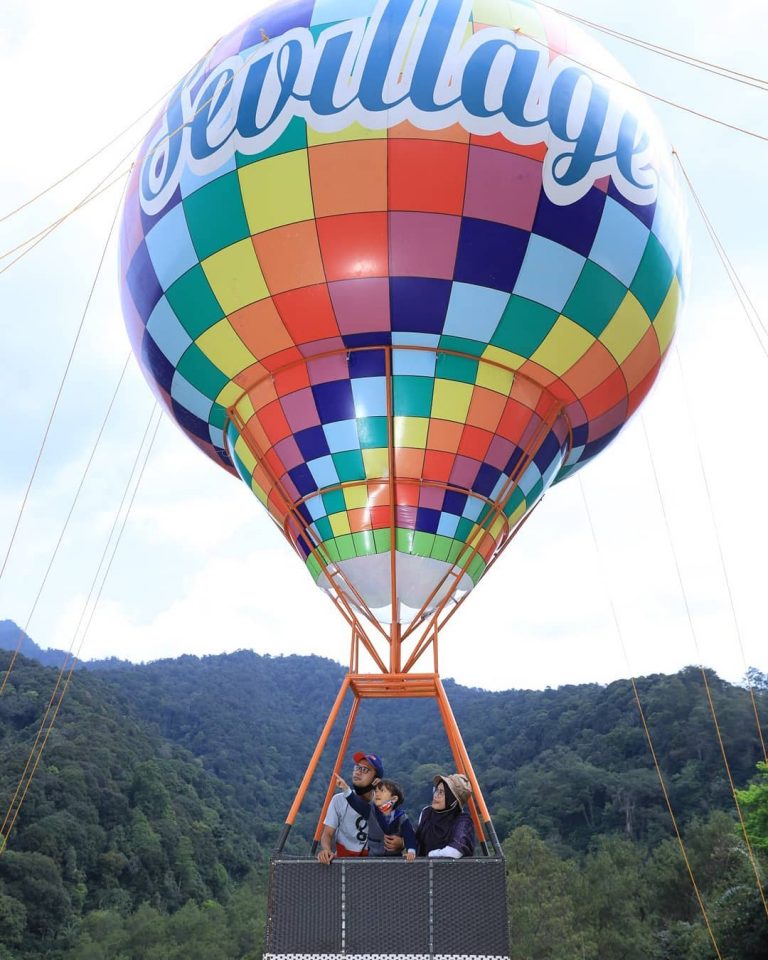 Harga Tiket Masuk Dan Lokasi Wisata Sevillage Ciloto Puncak - Travelandword