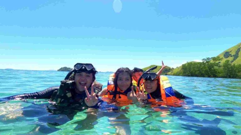 15 Tempat Wisata di Labuan Bajo, Bukit Hingga Pantai Instagramable ...